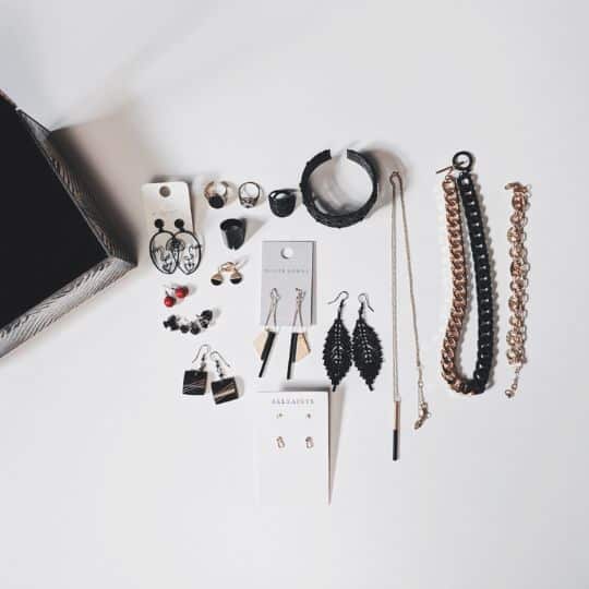 What Is Project 333? Detailed Review, Rules And Tips! | M·Style Alley